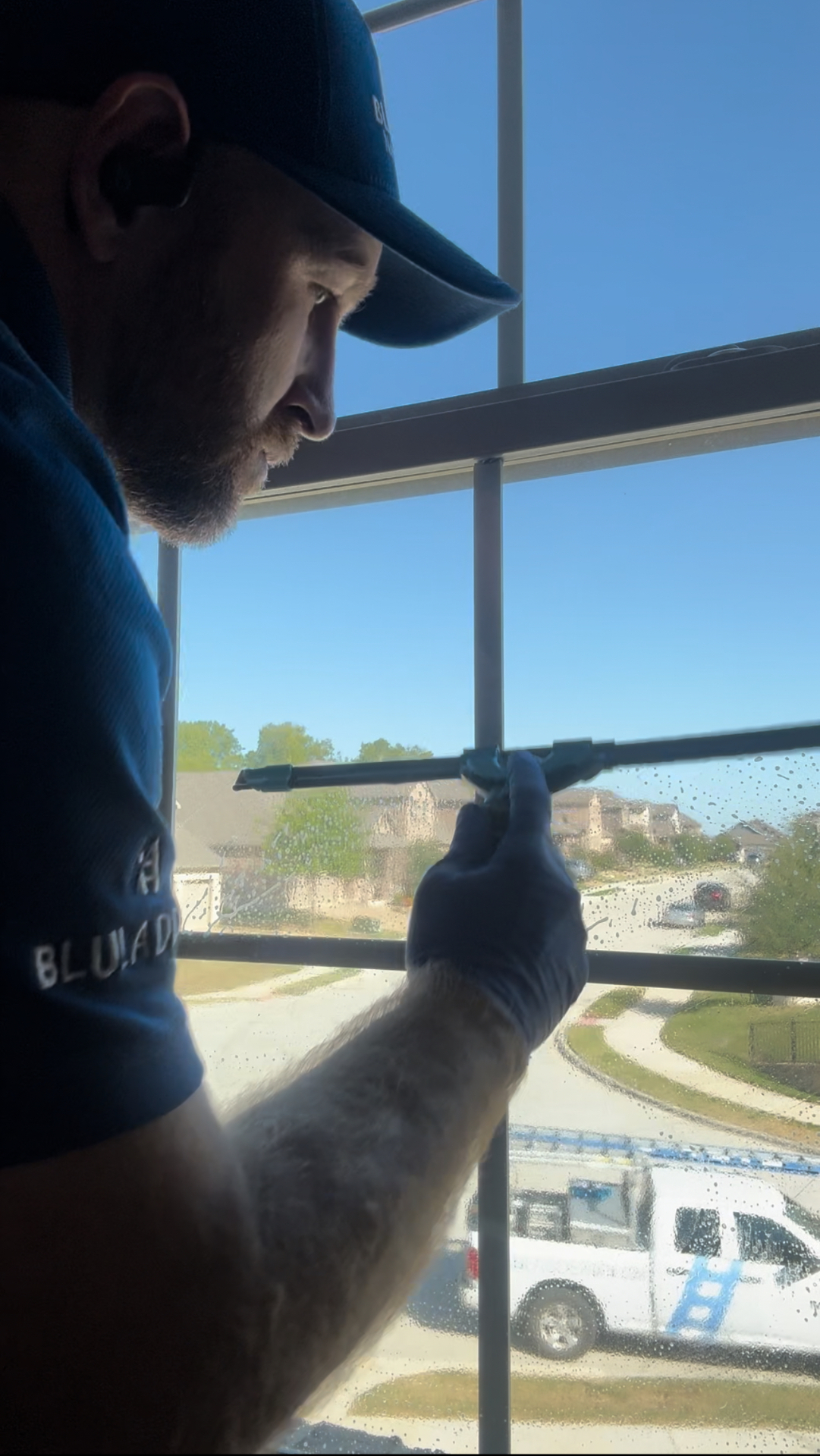 BluLadder | Professional Window Cleaning & Exterior Services in DFW